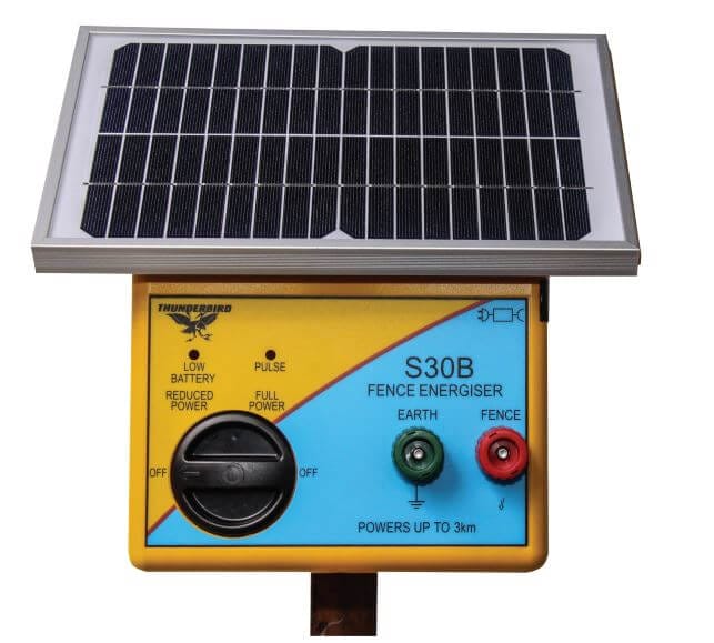 Thunderbird S-30B 3km Solar Energiser - Discount Landscape Supplies